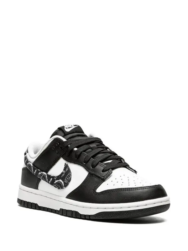 Nike Dunk Low Ess Sneakers