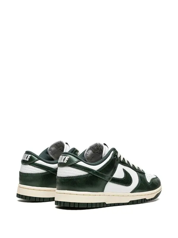 Nike Dunk Low Vintage Sneakers - Green