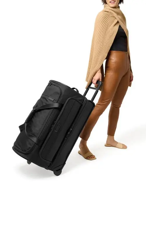 Briggs & Riley Baseline Medium Two-wheel Duffle Bag