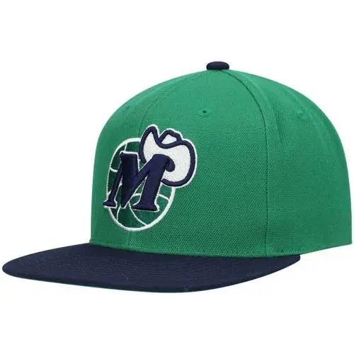 Mitchell & Ness Navy Dallas Mavericks Hardwood Classics Team Two-tone 2.0 Snapback Hat - Green