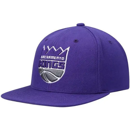 Mitchell & Ness Sacramento Kings Ground 2.0 Snapback Hat - Purple