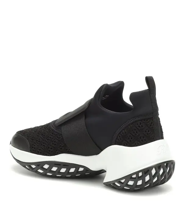 ROGER VIVIER Viv' Run Sneakers - Black