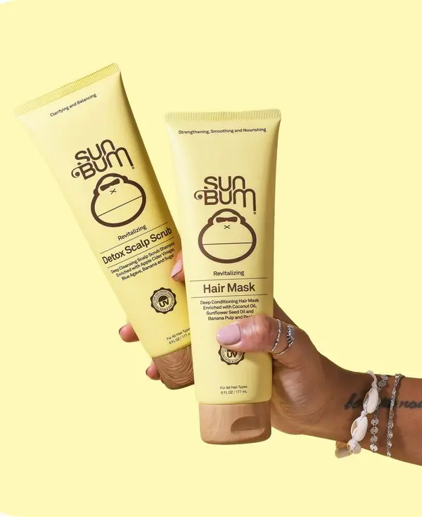SUN BUM Revitalizing Detox Scalp Scrub