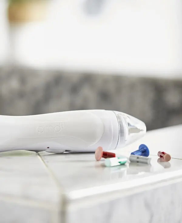 Pmd Personal Microderm Pro- Microdermabrasion Machine - White