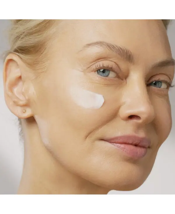 Laura Geller Beauty Spackle Skin Perfecting Primer