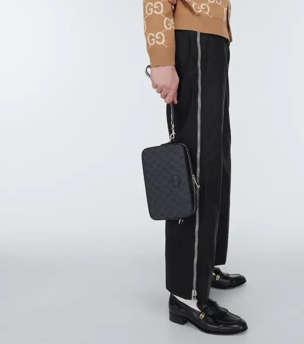 Gucci Gg Supreme Shoulder Bag