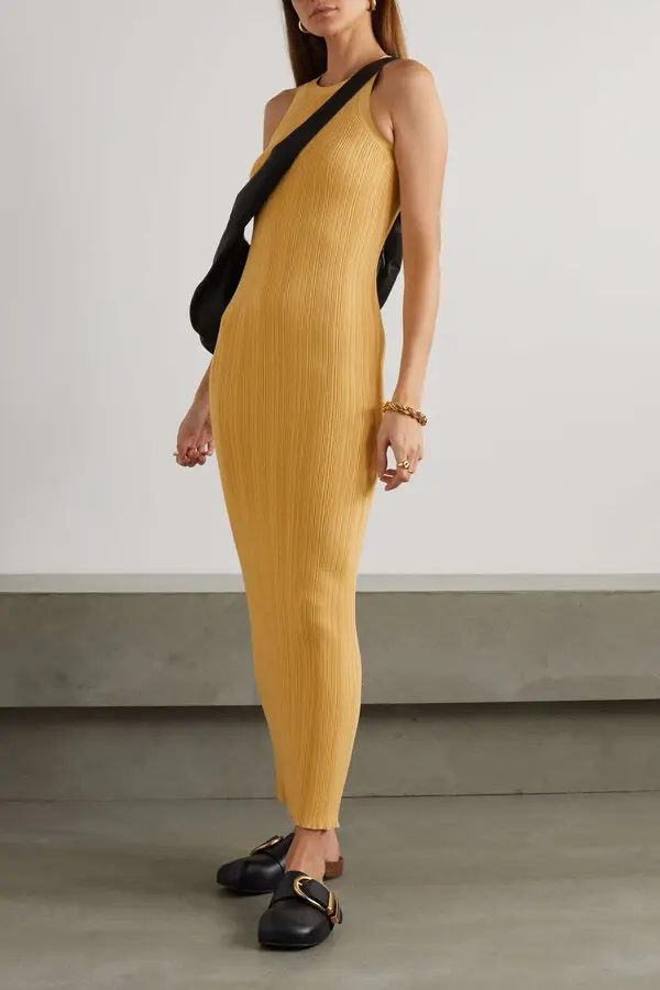 toteme ribbed-knit maxi dress Espera - Yellow antla_in_funnel_2350