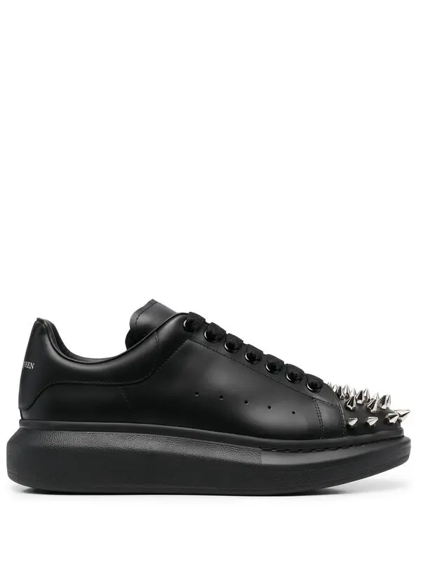 Alexander Mcqueen Spike-Detail Lace-Up Sneakers In Black  display picture 3