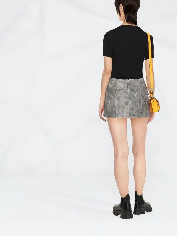 Off-White Logo-print Ribbed T-shirt - Black