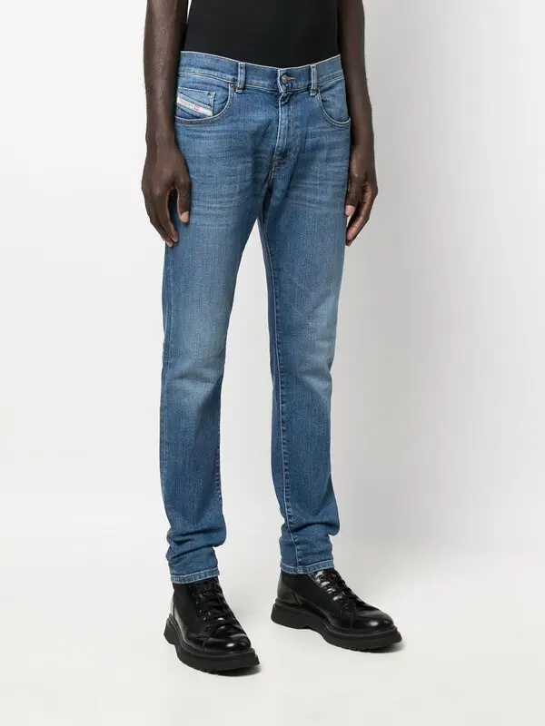 DIESEL® 2019 D-strukt Slim-cut Jeans