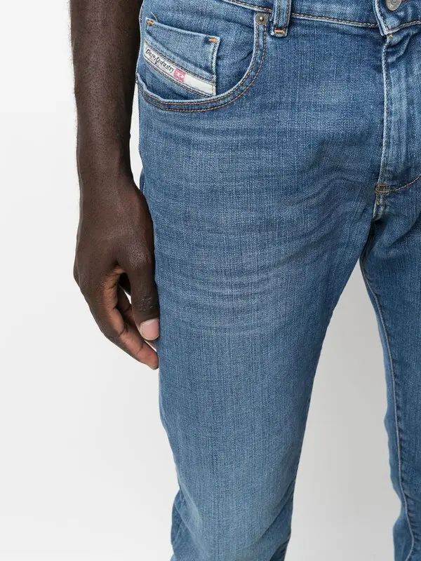 DIESEL® 2019 D-strukt Slim-cut Jeans