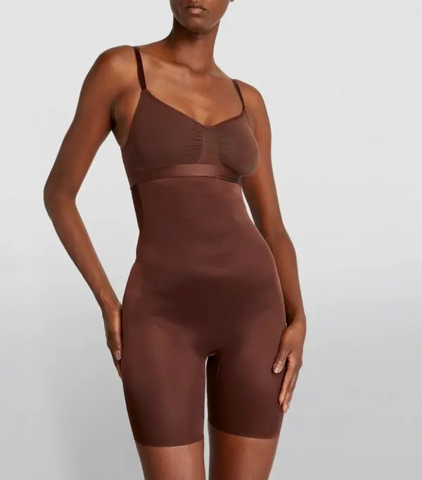 SKIMS High-waist Shine Shorts