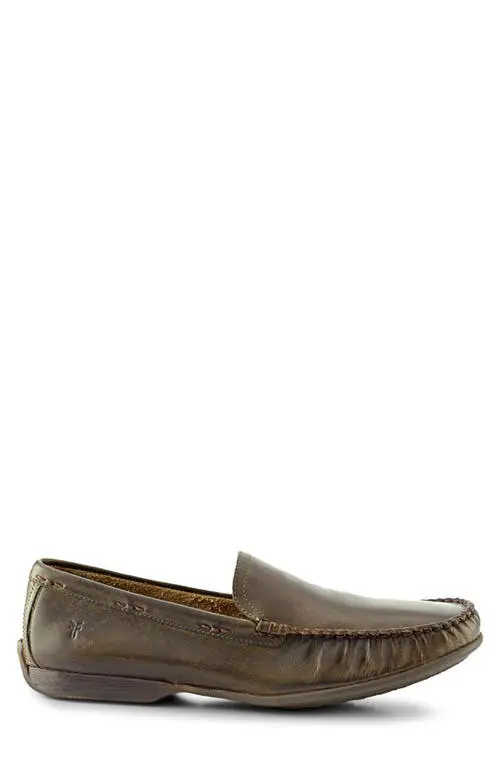 THE FRYE COMPANY Lewis Venetian Loafer