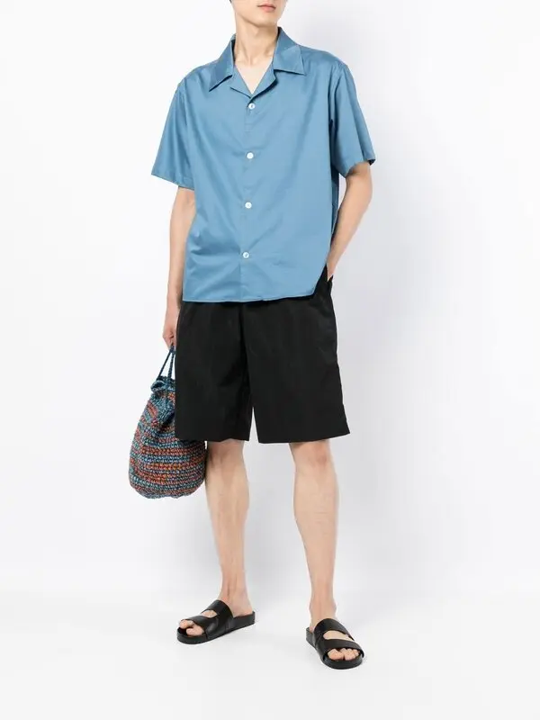 TRIBE AND TRUE Crinkle-effect Knee-length Shorts