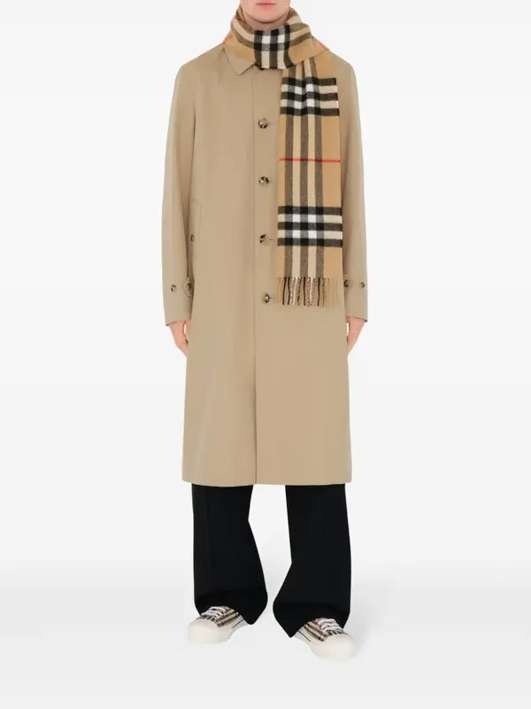 Burberry The Classic Check Cashmere Scarf
