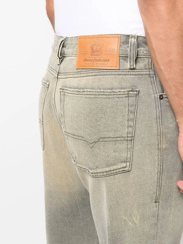 DIESEL® 1995 Straight-leg Jeans - Grey