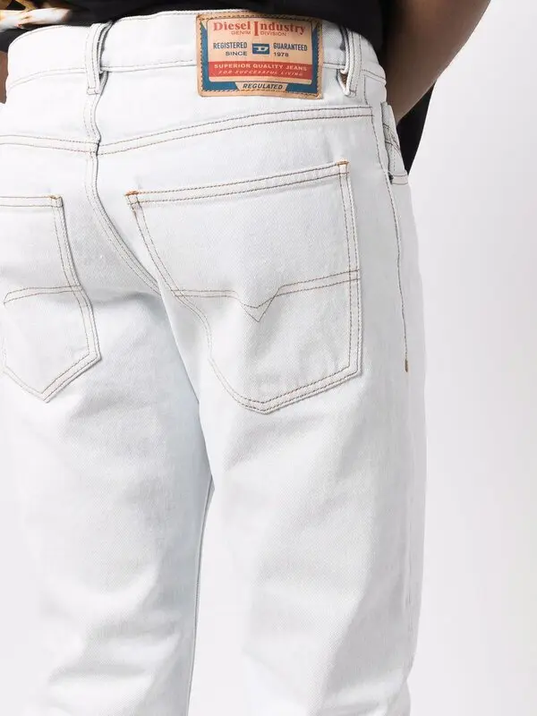 DIESEL® 1995 D-sark 0079z Straight-leg Jeans