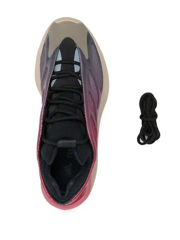 ADIDAS X YEEZY Yeezy 700 V3 Fade Carbon Sneakers - Red