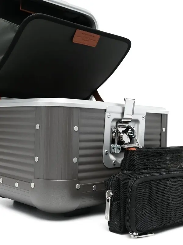 FPM MILANO Bank Vanity Case Bag Set - Silver