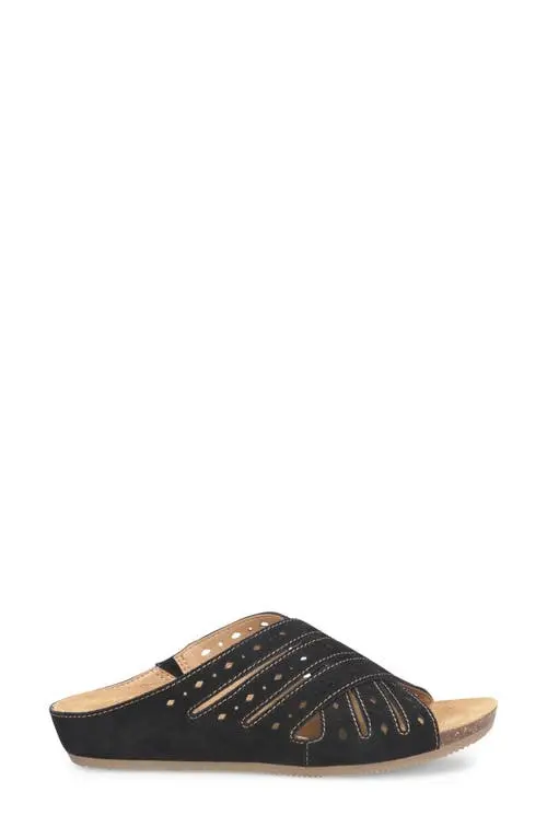 COMFORTIVA Gala Crisscross Slide Sandal