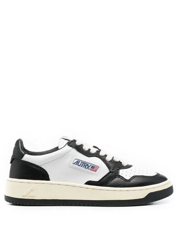 AUTRY Medalist Leather Sneakers