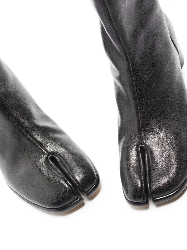 MAISON MARGIELA Tabi Ankle Leather Boots - Black