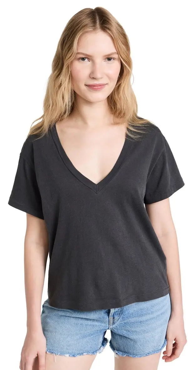 The Great. V Neck Tee