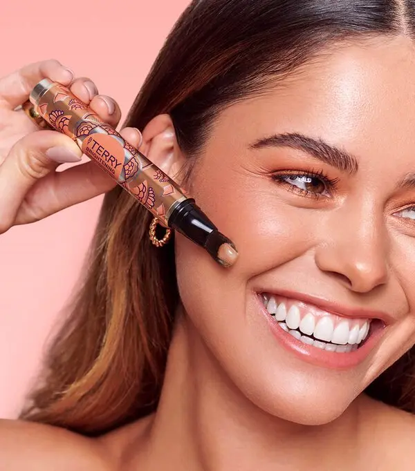 By Terry Brightening Cc Liquid Blush - Nude