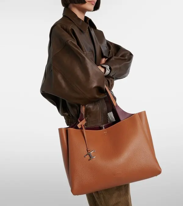 TOD'S Medium Leather Tote Bag - Brown