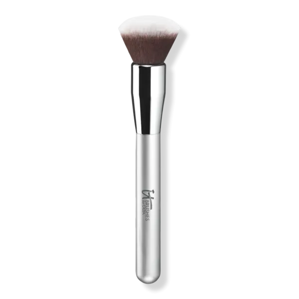 ULTA Airbrush Blurring Foundation Brush #101 - One-color