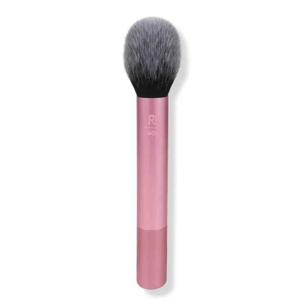 REAL TECHNIQUES Ultra Plush Blush Cheek Makeup Brush - One-color