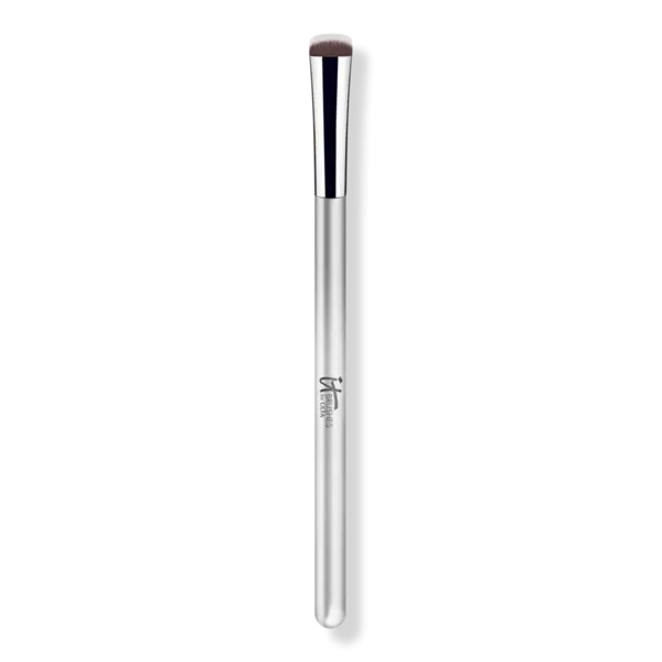 ULTA Airbrush Eye Smudger Brush #147 - One-color