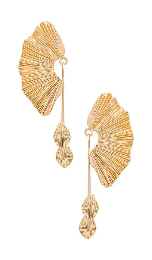 AMBER SCEATS X Fan Drop Earrings - Gold