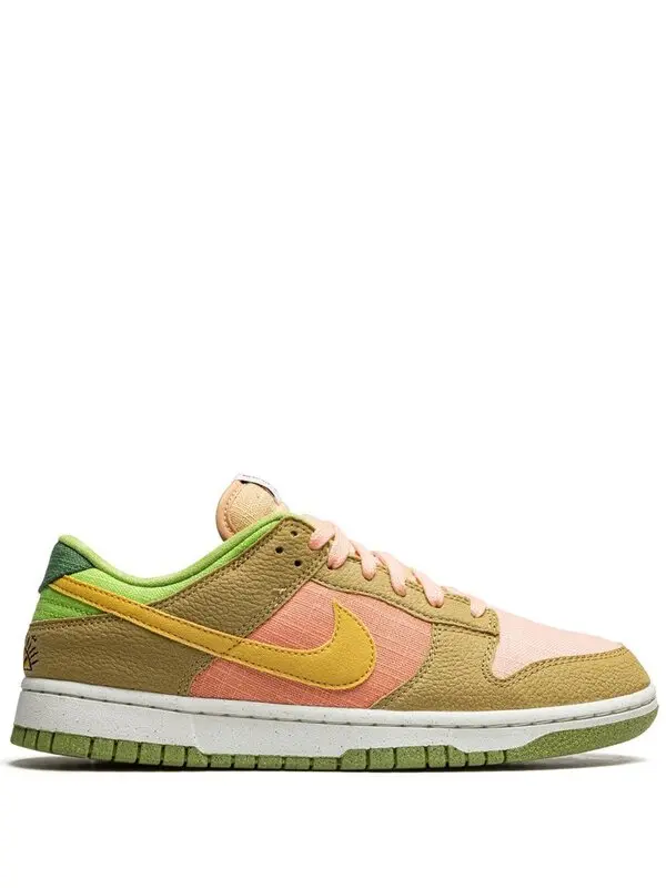 Nike Dunk Low Sun Club Sneakers