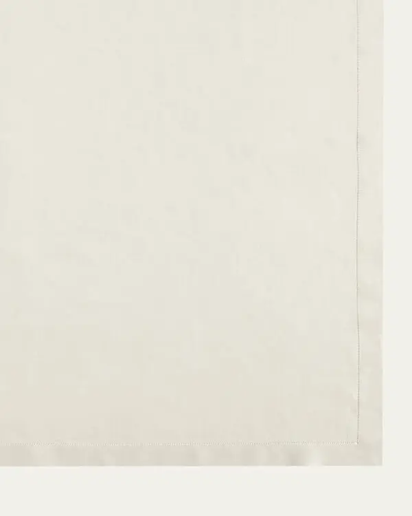 SFERRA Festival Tablecloth, 66" X 124