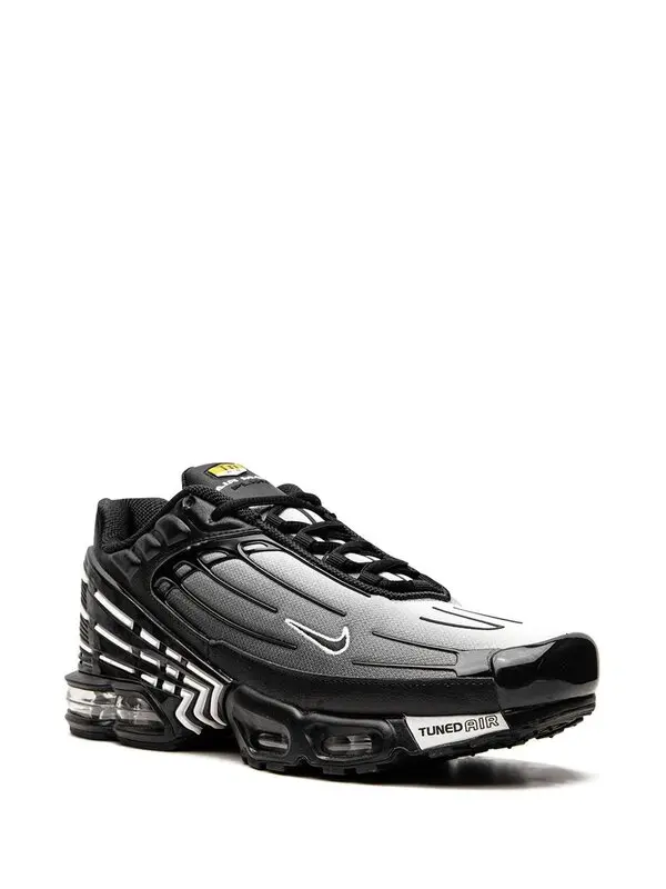Nike Air Max Plus Iii Sneakers - Black