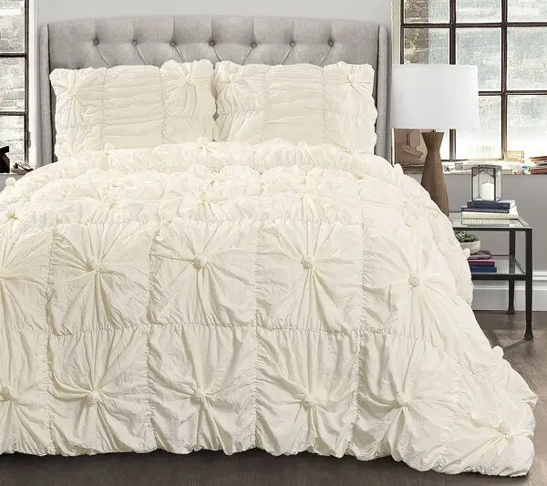LUSH DECOR Bella 3-piece King Comforter Set By - One-color
