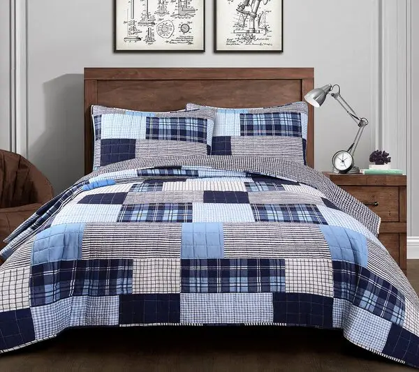 LUSH DECOR Greenville 3-piece King Quilt Set By - One-color