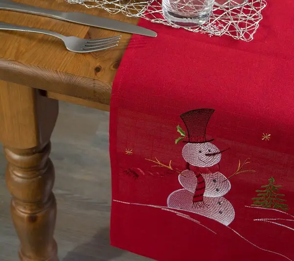 DESIGN IMPORTS Snowman Embroidered Table Runner 14' X 70
