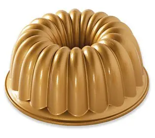 NORDICWARE Elegant Party Bundt Pan & Bundt Cak Keeper