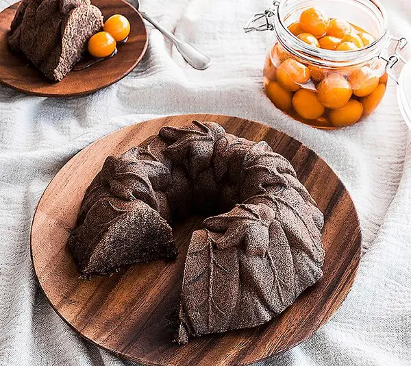 NORDICWARE Harvest Leaves Bundt Pan