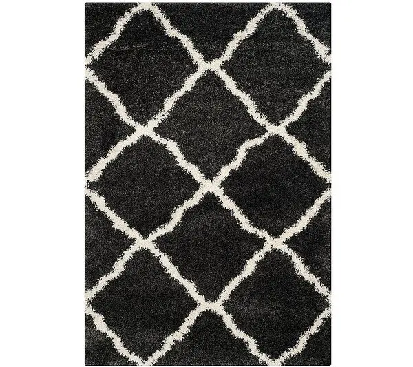 SAFAVIEH Belize Shag 4' X 6' Area Rug By - One-color
