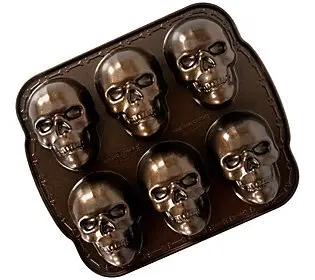 NORDICWARE Haunted Skull Cakelet Pan - One-color