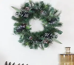 NORTHLIGHT Frosted Wreath
