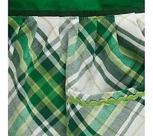 DESIGN IMPORTS Lucky Clover Embellished Apron