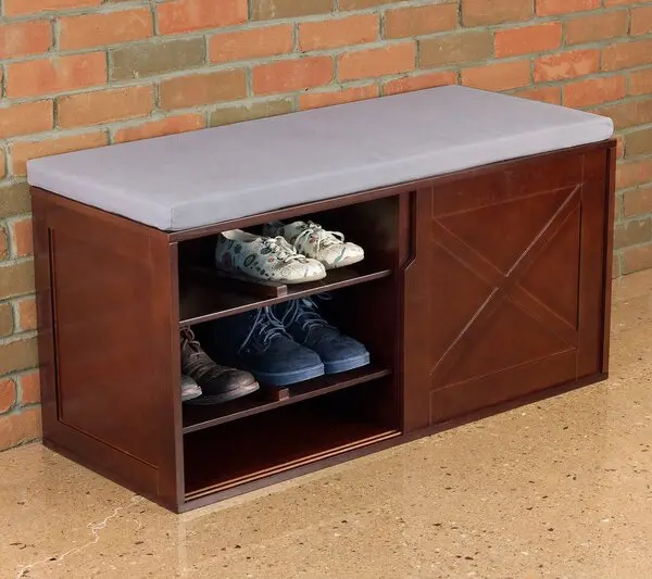 NORTHBEAM Windsor Shoe Bench