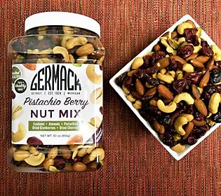 GERMACK 30-oz Pistachio Berry Nut Mix - One-color