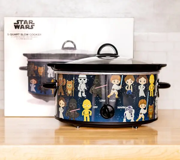 UNCANNY BRANDS 5qt. Star Wars Slow Cooker