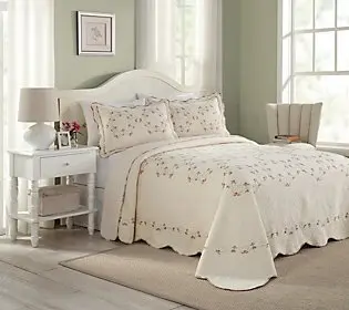 MODERN HEIRLOOM Felisa Standard Sham