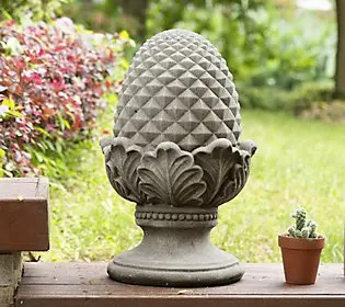 GLITZHOME Grand Artichoke Lawn Garden Statue - One-color